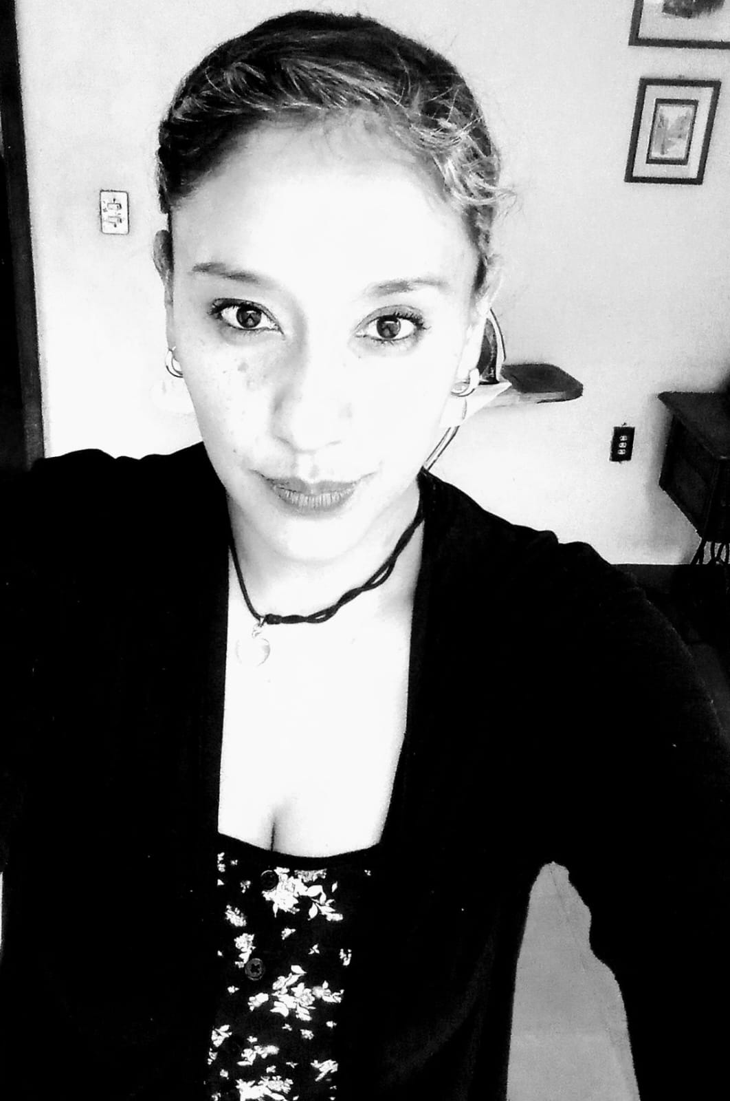 Bárbara Lima Esparragoza | Pintora – Galeria Sala Marte®