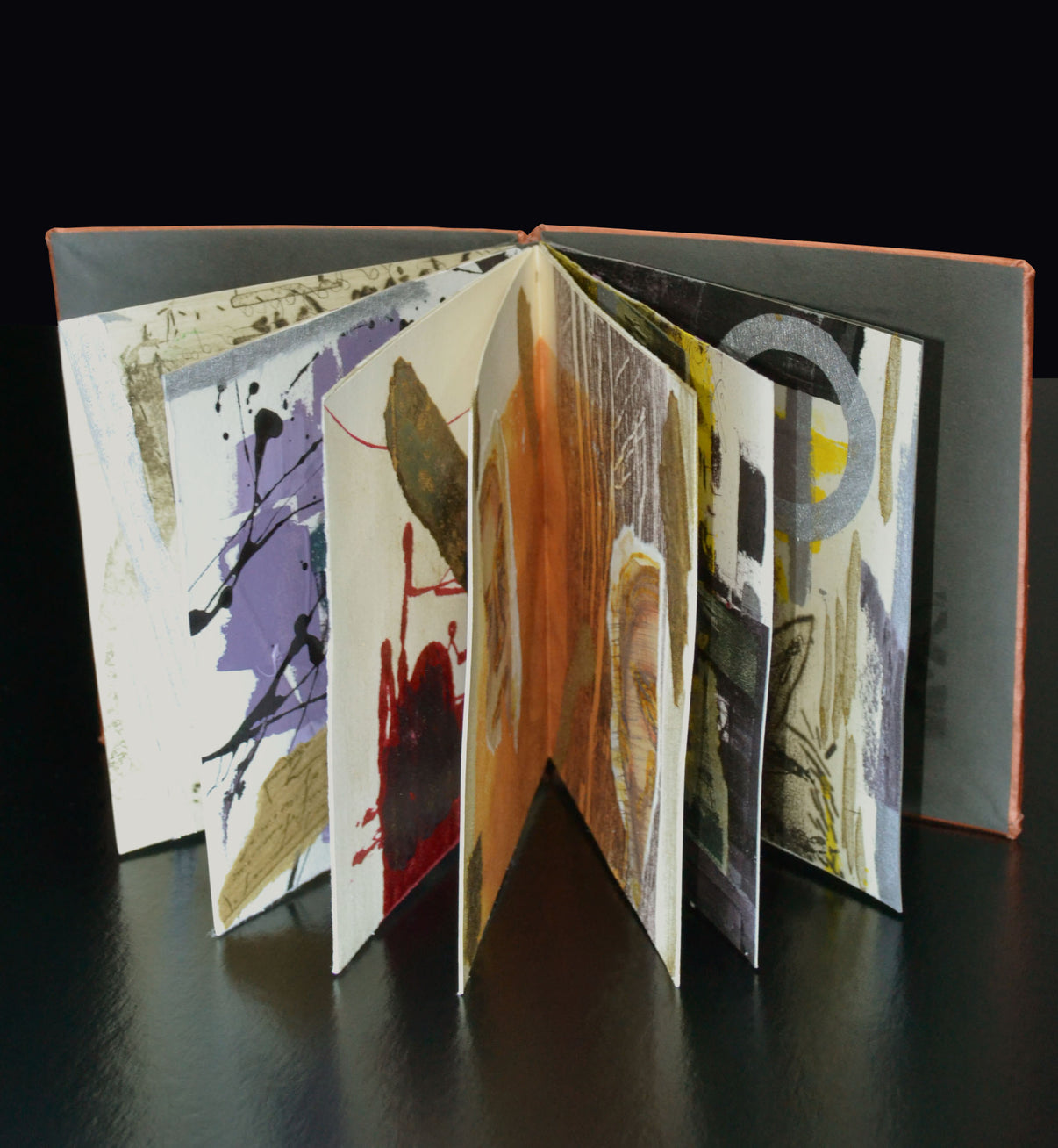 Espectros – Galeria Sala Marte®